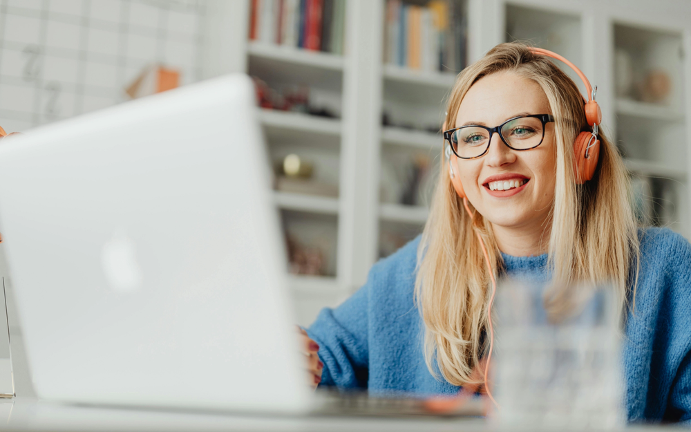 10 Training Content Examples to Inspire Employees